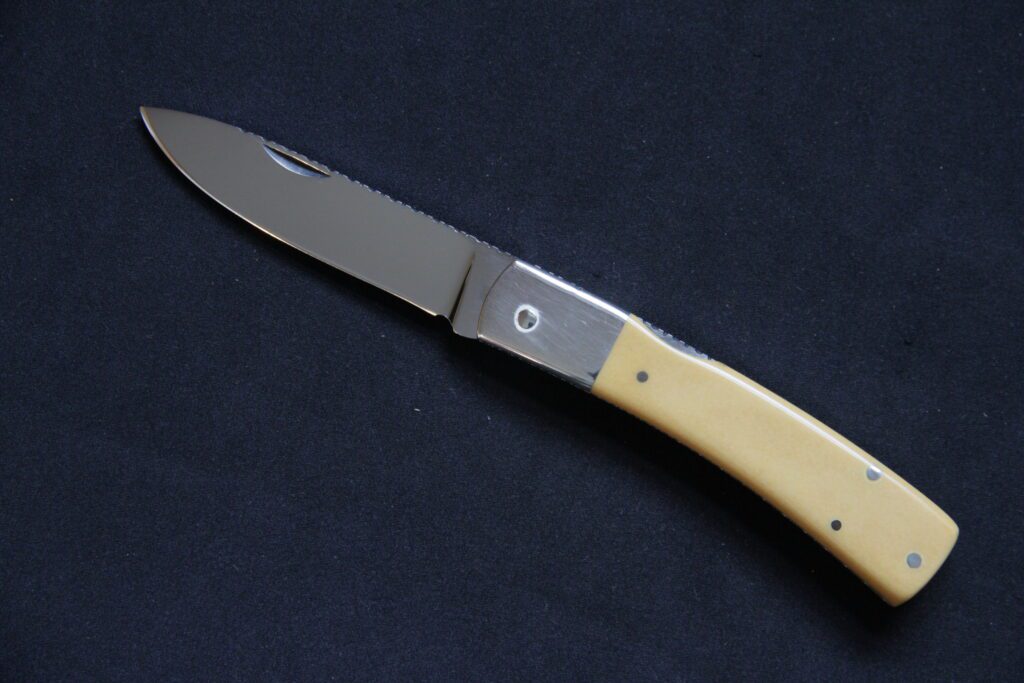 Fuller Natural - Bodacious Blades